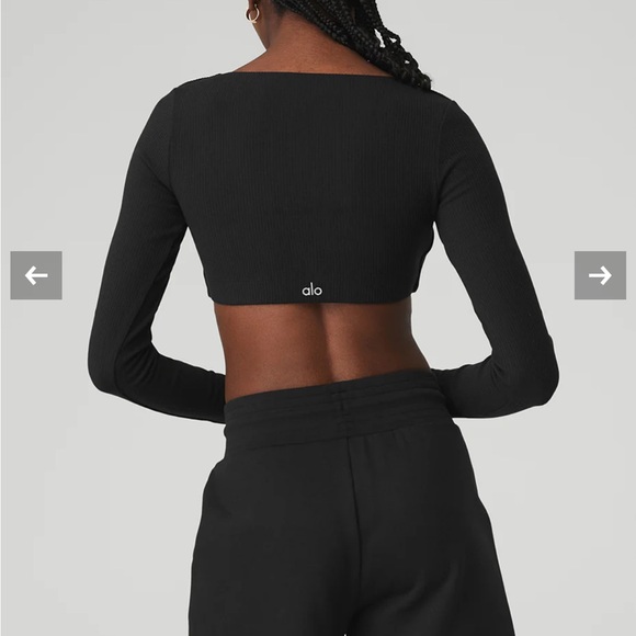 ALO Yoga | Tops | Alo Yoga Ribbed Defined Long Sleeve Bra | Poshmark
